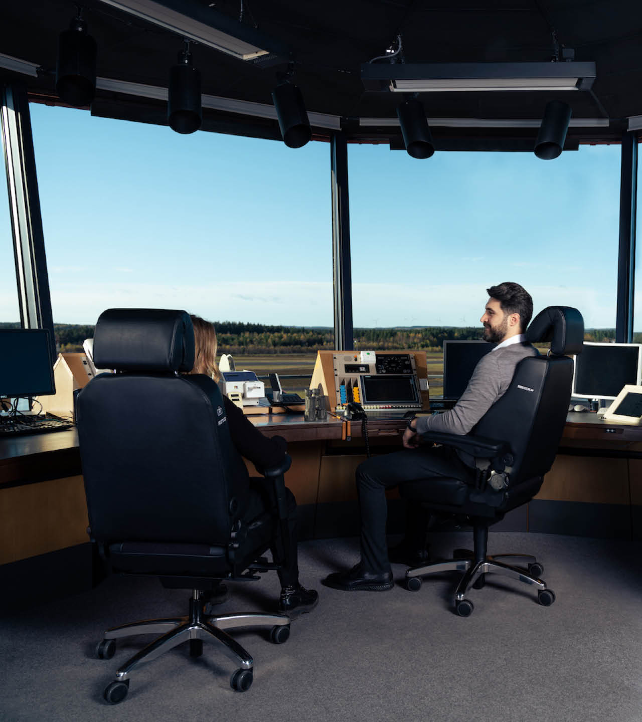 24 Hour Control Room Chairs | Posturite